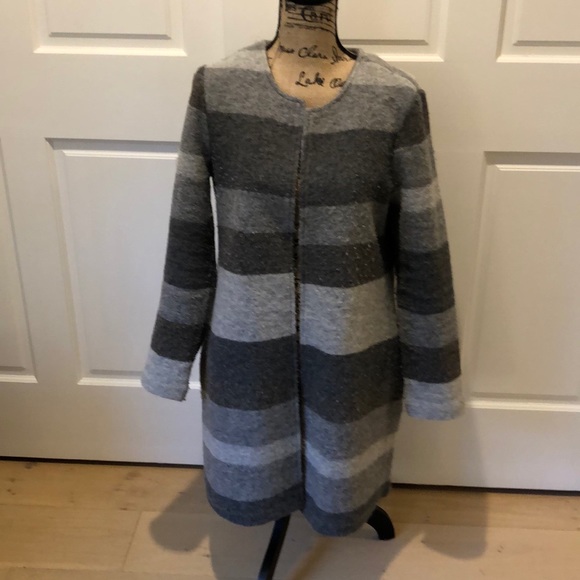 Max Studio | Jackets & Coats | Max Studio Gray Colorblock Wool Coat ...